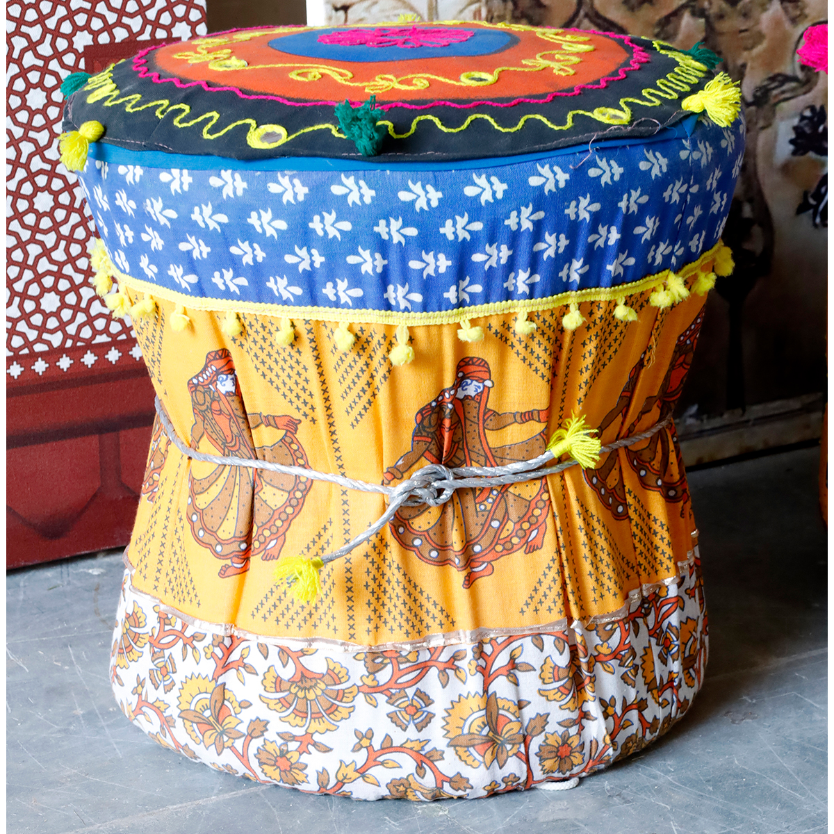 Rajputra Association of North America. Rajasthani Mudde