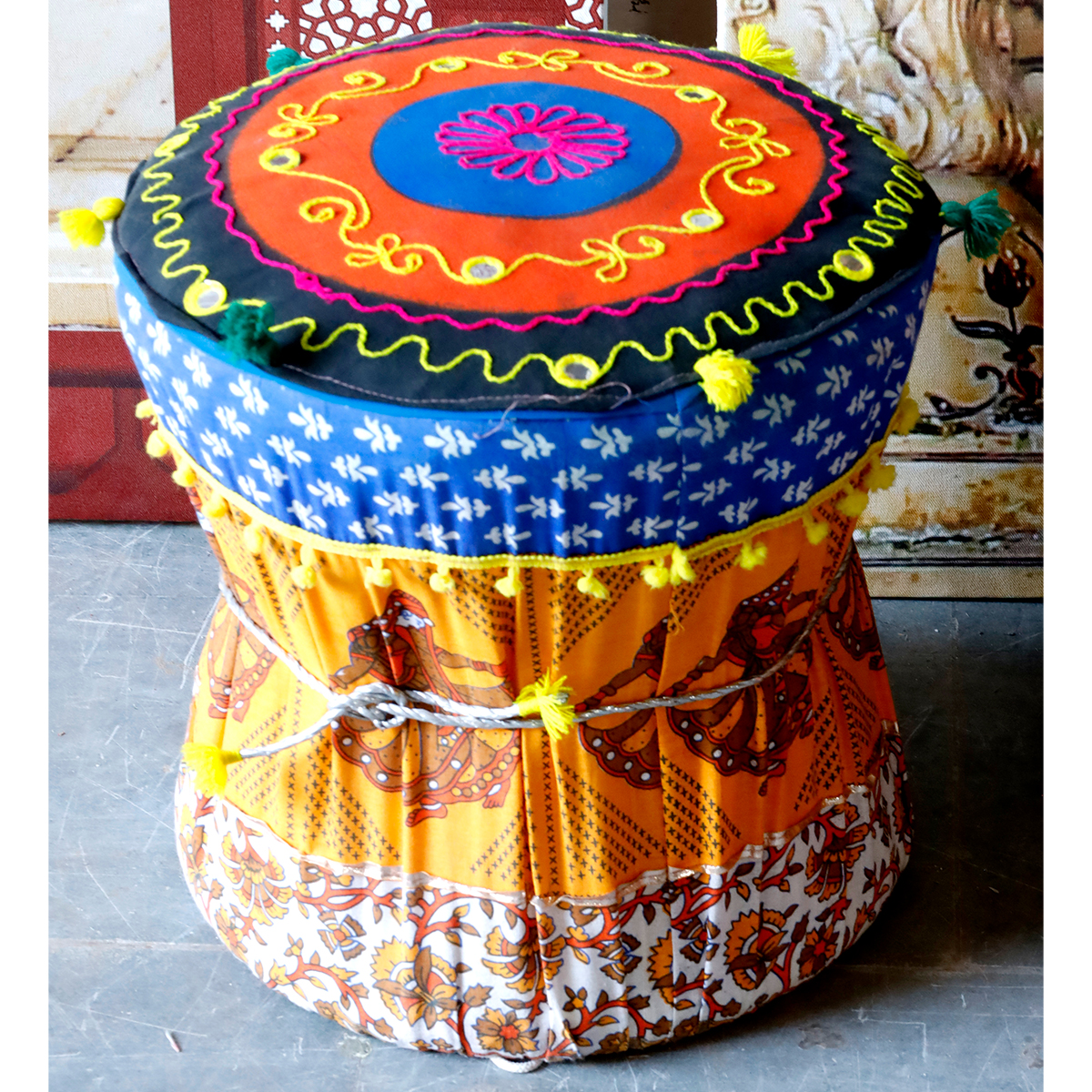 Rajputra Association of North America. Rajasthani Mudde