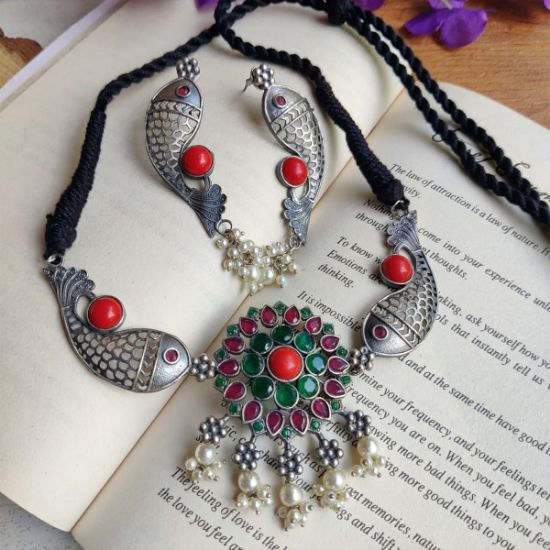 Rajputra Association of North America. Garba Jewellary RANA